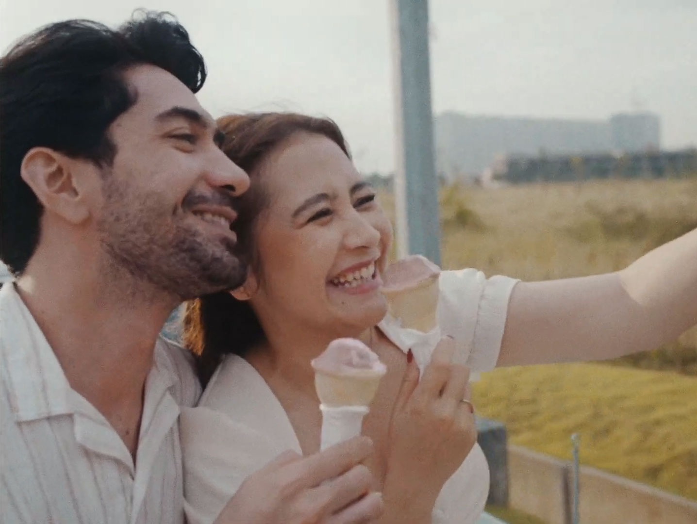 Dear Love MV - Prilly Latuconsina - Saturasi